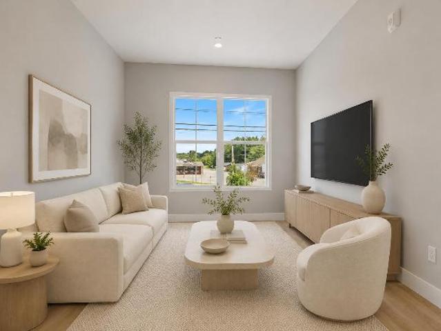 1 Br, 1 bath, Apartment 298 Main Street