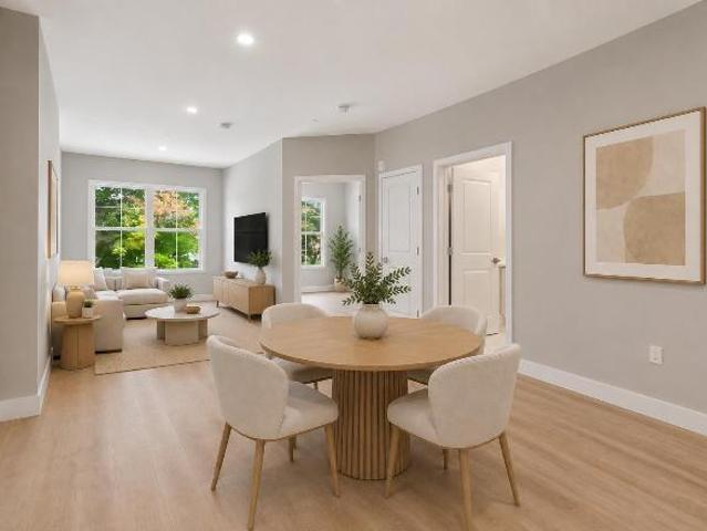 1 Br, 1 bath, Apartment 298 Main Street