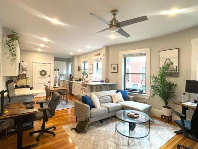 1 Br, 1 bath, Apartment 2 Brown Terrace