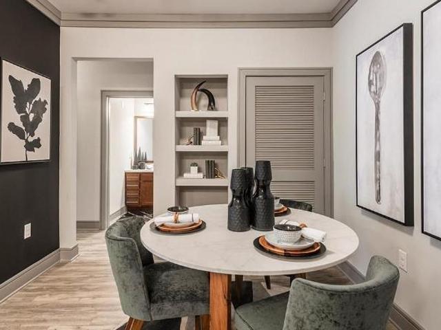 1 Br, 1 bath, Apartment 3055 Carrington Mill Blvd