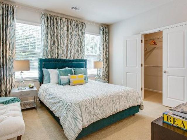 1 Br, 1 bath, Apartment 3014 Reva Ridge Dr