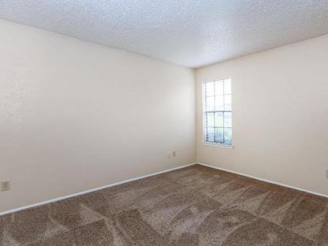 1 Br, 1 bath, Apartment 3146 West Northgate Drive