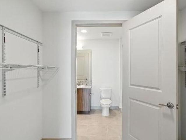 1 Br, 1 bath, Apartment 3180 NW 79th St