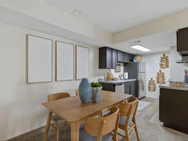 1 Br, 1 bath, Apartment 3100 Rock Creek Trl
