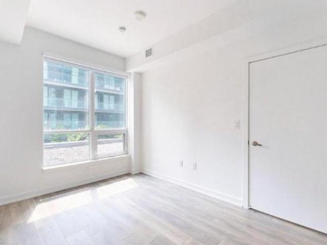 1 Br, 1 bath, Apartment 31 Phipps St