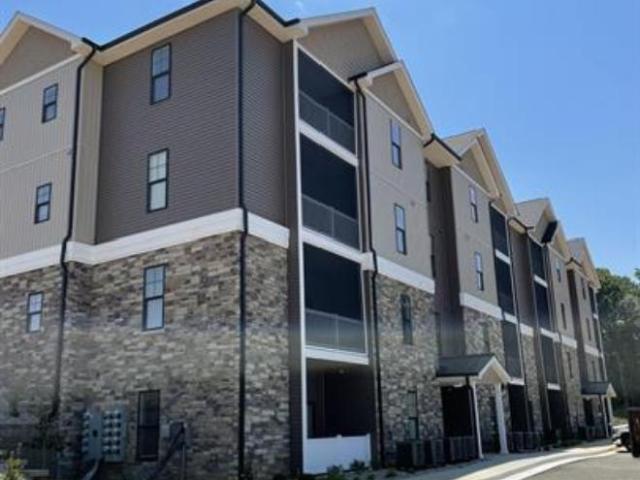 1 Br, 1 bath, Apartment 325 English Commons Drive