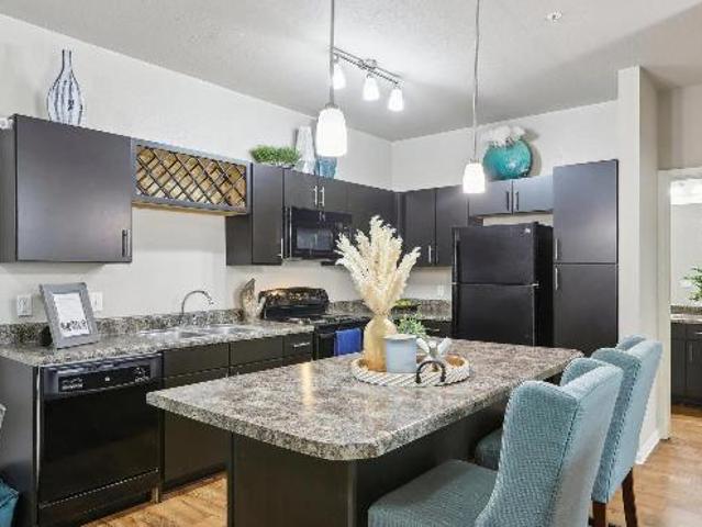 1 Br, 1 bath, Apartment 325 South Point Blvd