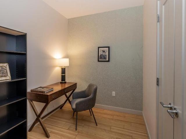 1 Br, 1 bath, Apartment 320 D Street