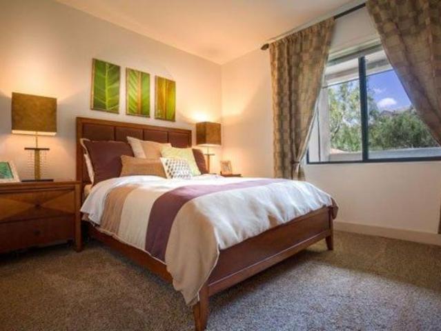 1 Br, 1 bath, Apartment 33600 N 27th Dr