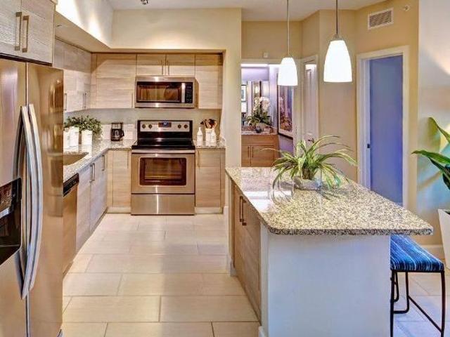 1 Br, 1 bath, Apartment 3360 NW 1st St