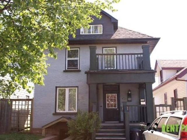 1 Br, 1 bath, Apartment 336 Harold St N