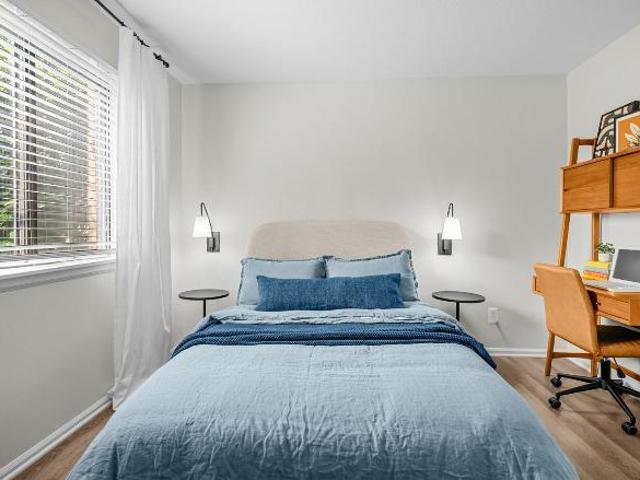 1 Br, 1 bath, Apartment 3300 Portside Ct