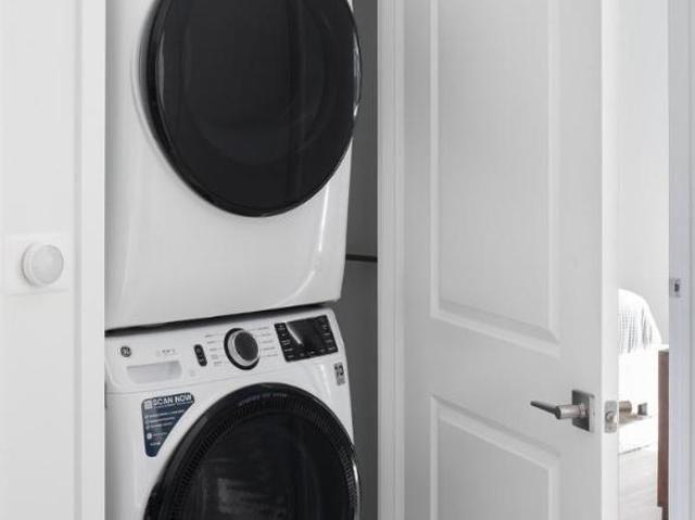 1 Br, 1 bath, Apartment 3333 N Federal Hwy