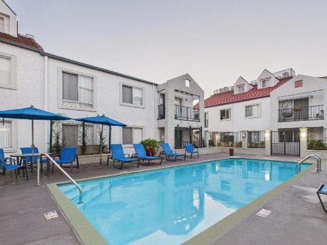 1 Br, 1 bath, Apartment 333 Andover Drive