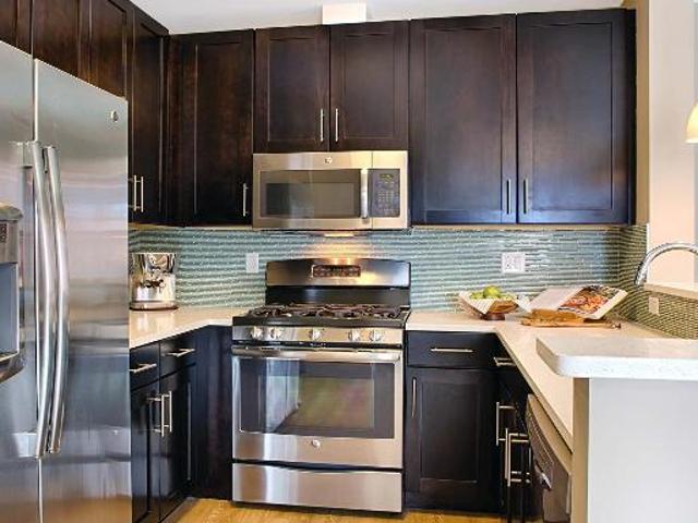 1 Br, 1 bath, Apartment 33 Rogers Street