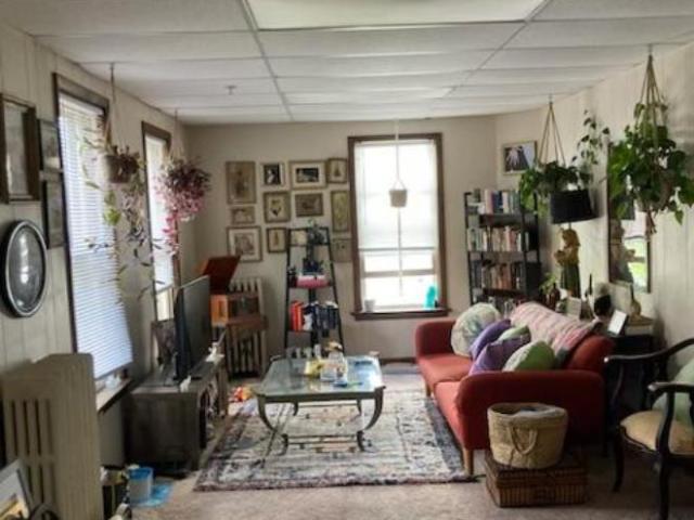 1 Br, 1 bath, Apartment 33 W Middle St