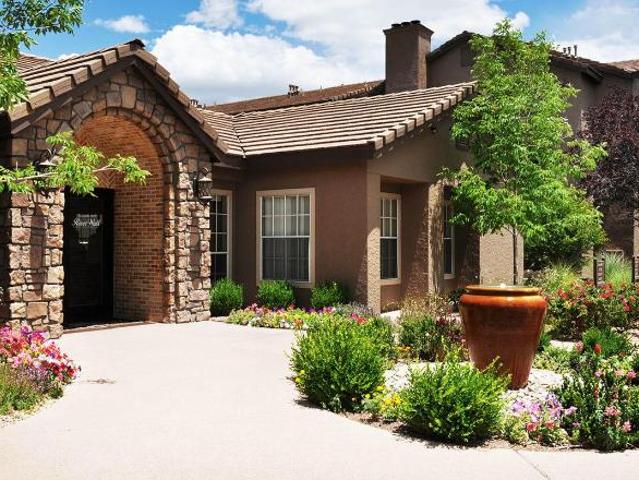 1 Br, 1 bath, Apartment 3405 Calle Cuervo NW