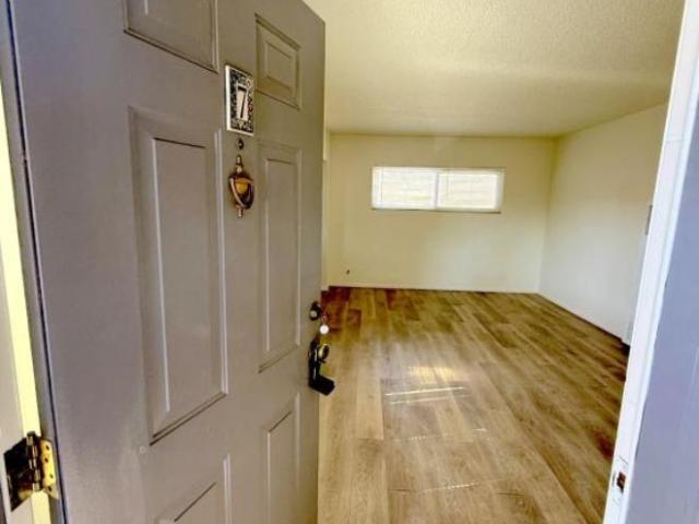 1 Br, 1 bath, Apartment 3432 Richland Dr