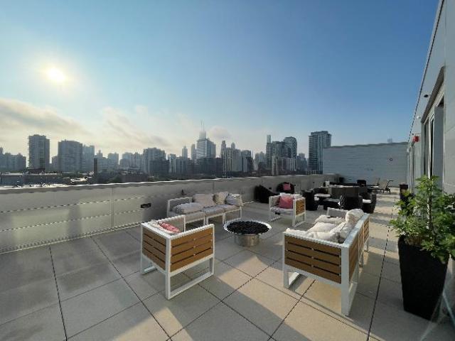 1 Br, 1 bath, Apartment 343 West Schiller Street