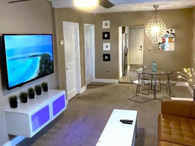 1 Br, 1 bath, Apartment 356 Jefferson Street