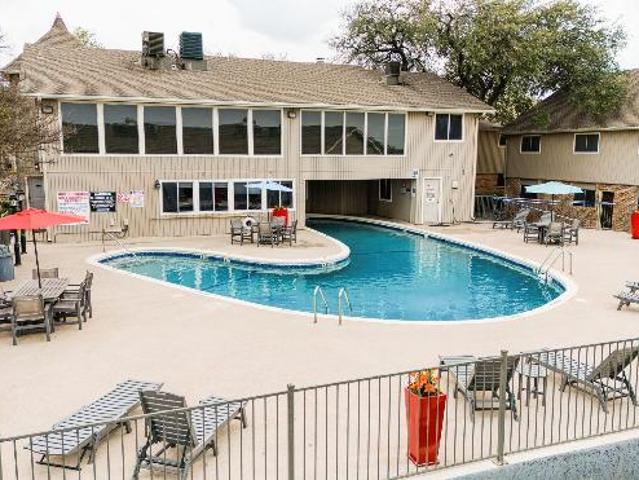 1 Br, 1 bath, Apartment 3500 Greystone Drive