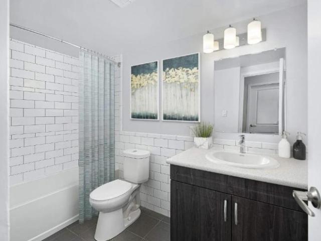 1 Br, 1 bath, Apartment 351 Eramosa Rd