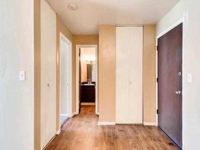 1 Br, 1 bath, Apartment 3717 E San Miguel St