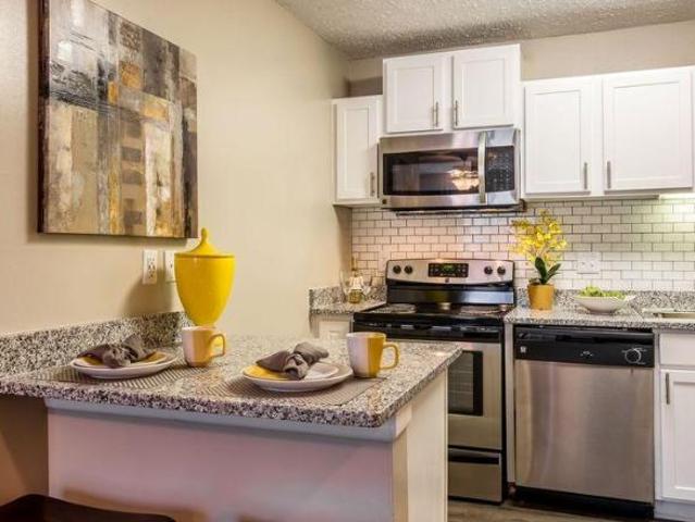 1 Br, 1 bath, Apartment 3716 Ashford Dunwoody Rd NE