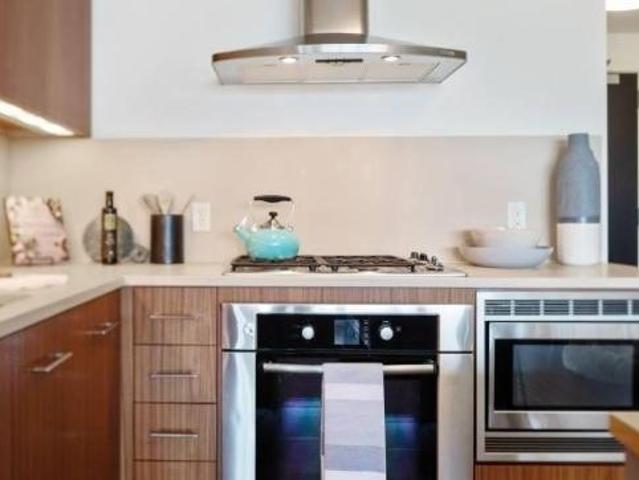 1 Br, 1 bath, Apartment 3720 S Bond Ave