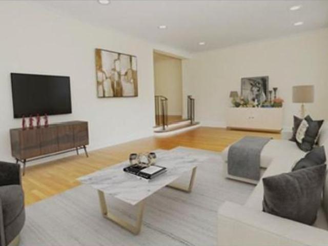 1 Br, 1 bath, Apartment 37 41 Auburn Street