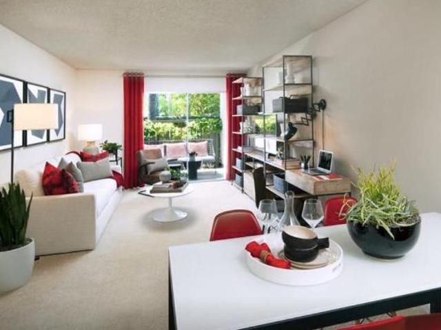 1 Br, 1 bath, Apartment 3883 Parkview Lane