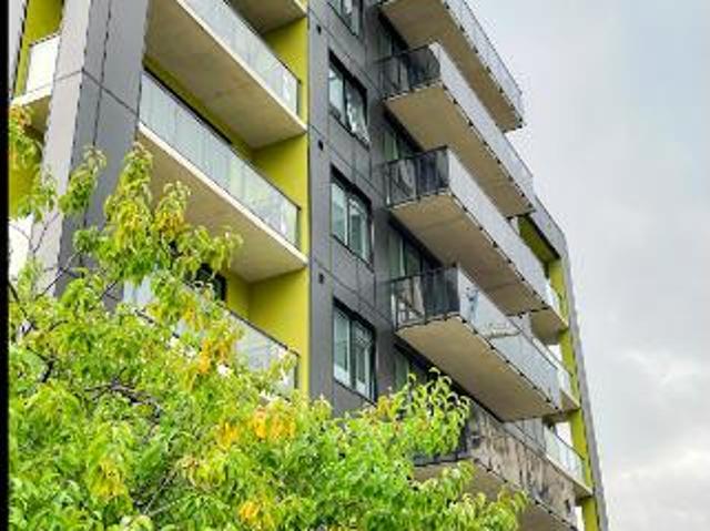 1 Br, 1 bath, Apartment 388 King Street East