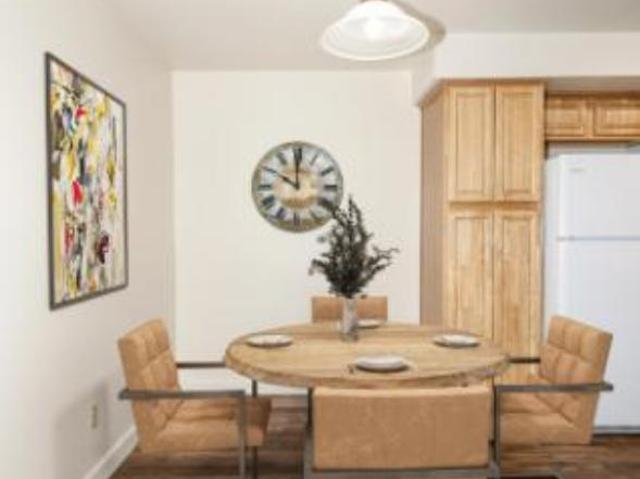 1 Br, 1 bath, Apartment 3827 San Jose Ave