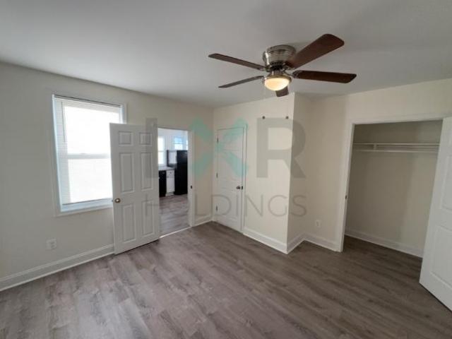 1 Br, 1 bath, Apartment 38 Rhodes Avenue