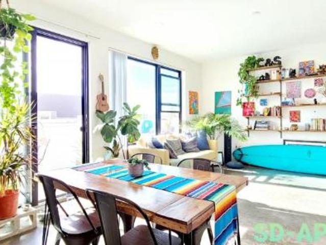 1 Br, 1 bath, Apartment 3953 First Ave