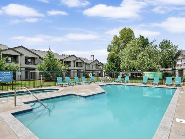 1 Br, 1 bath, Apartment 3950 Goodpasture Loop