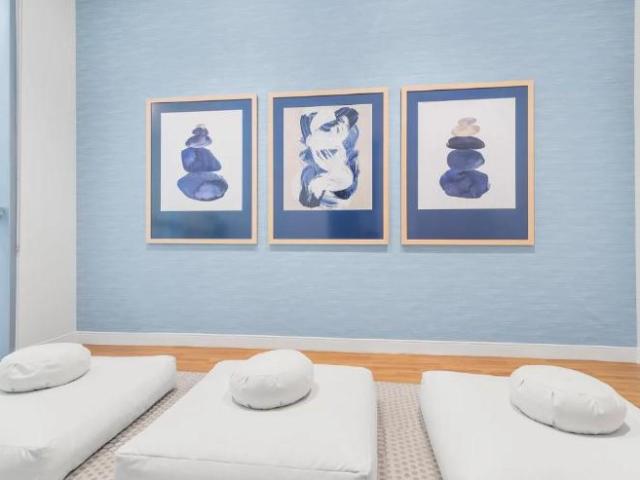 1 Br, 1 bath, Apartment 3955 Design Center Dr