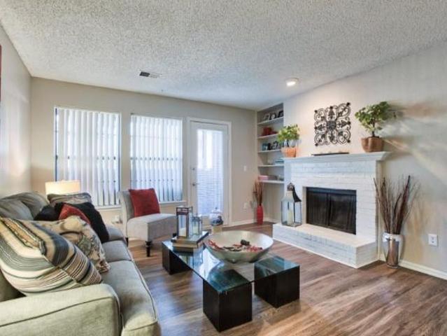 1 Br, 1 bath, Apartment 4085 Westmeadow Drive