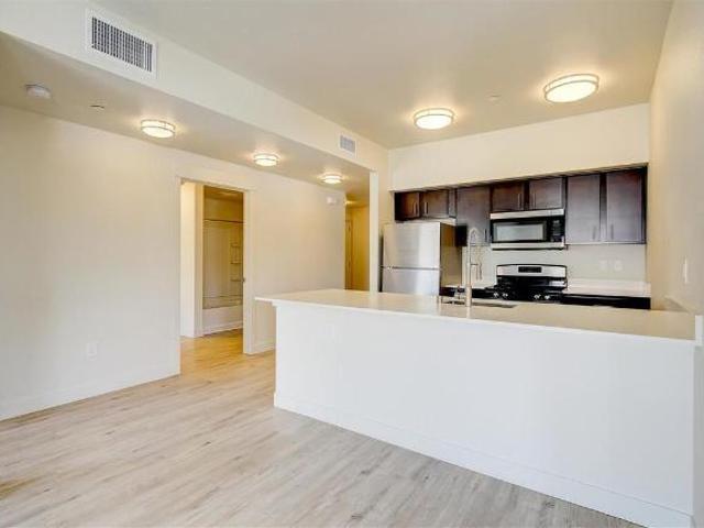 1 Br, 1 bath, Apartment 4030 E Morada Ln