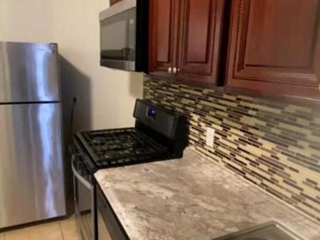 1 Br, 1 bath, Apartment 40