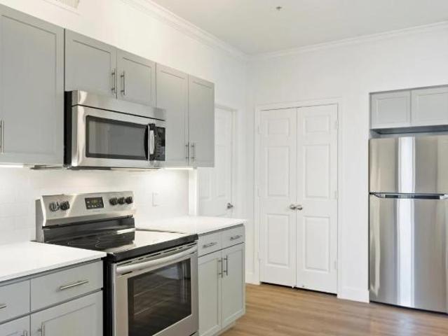 1 Br, 1 bath, Apartment 4255 E Pecos Rd
