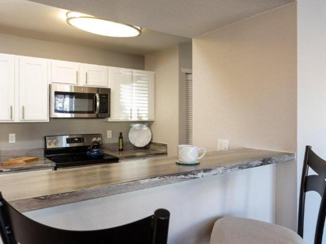 1 Br, 1 bath, Apartment 4275 Sanders View