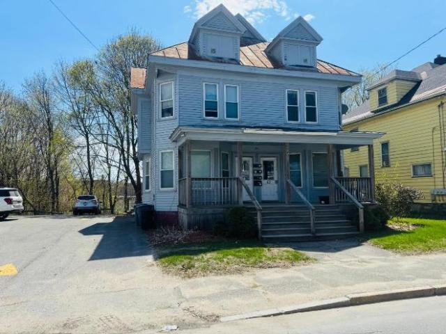 1 Br, 1 bath, Apartment 42 Silver St