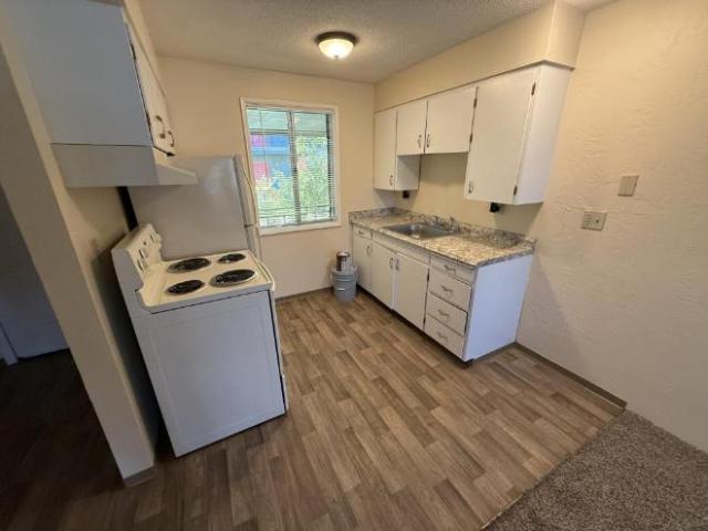 1 Br, 1 bath, Apartment 435 Holly Street