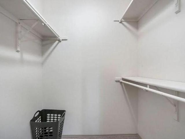 1 Br, 1 bath, Apartment 4335 Winters Chapel Rd