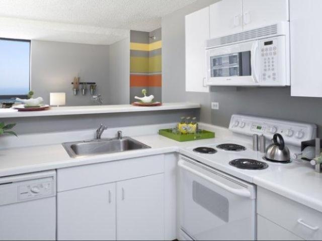 1 Br, 1 bath, Apartment 445 E Ohio St