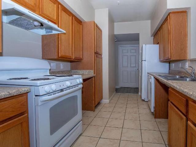1 Br, 1 bath, Apartment 4500 MS 57