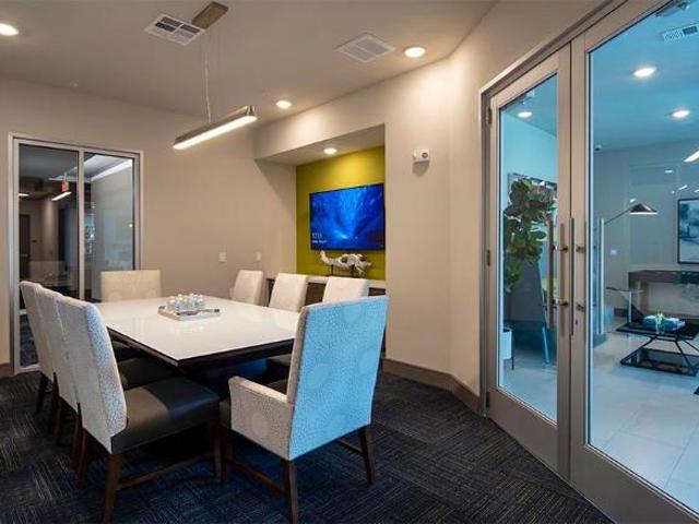 1 Br, 1 bath, Apartment 4508 Graustark St