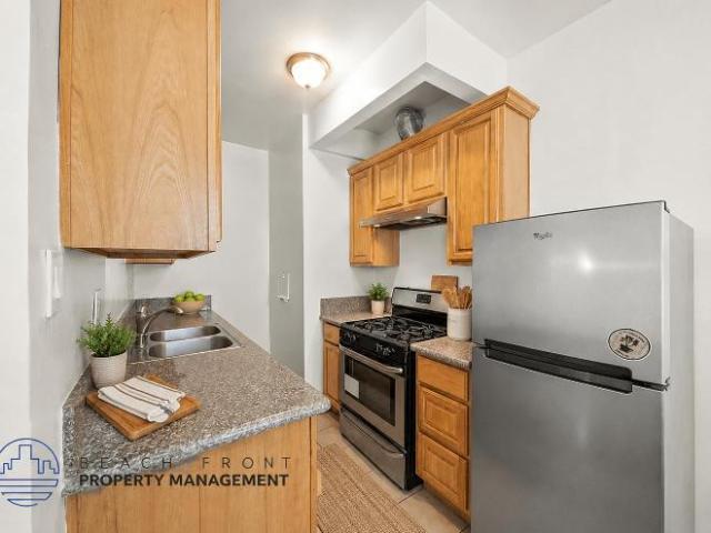 1 Br, 1 bath, Apartment 475 S New Hampshire Ave