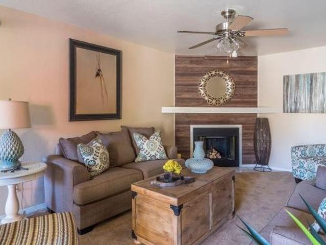 1 Br, 1 bath, Apartment 4700 N Kolb Rd